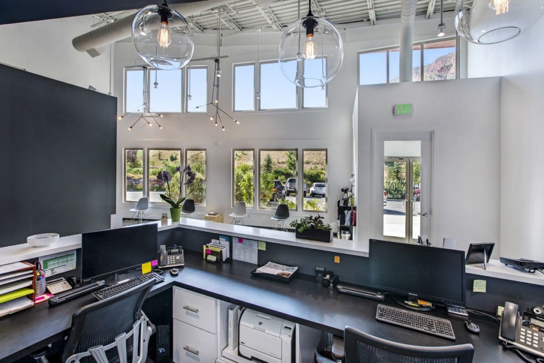 Dr. Karen Urnise ,Urnise Dentistry Glenwood Springs, Colorado : Incisal ...